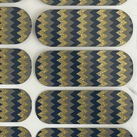 Jamberry | Makeup | Jamberry Nail Wraps Charisma Style Blue Gold ...